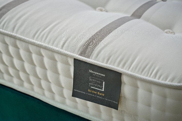 Sleepeezee Ortho Gold Divan Set - Prestige Beds